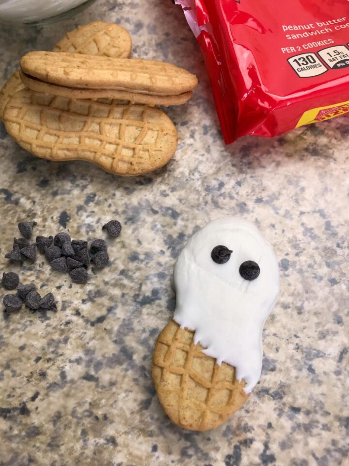 Nutter Butter Ghosts Are The Perfect Halloween Treat