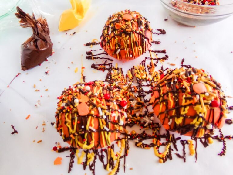 Pumpkin Spice Hot Cocoa Bomb Recipe