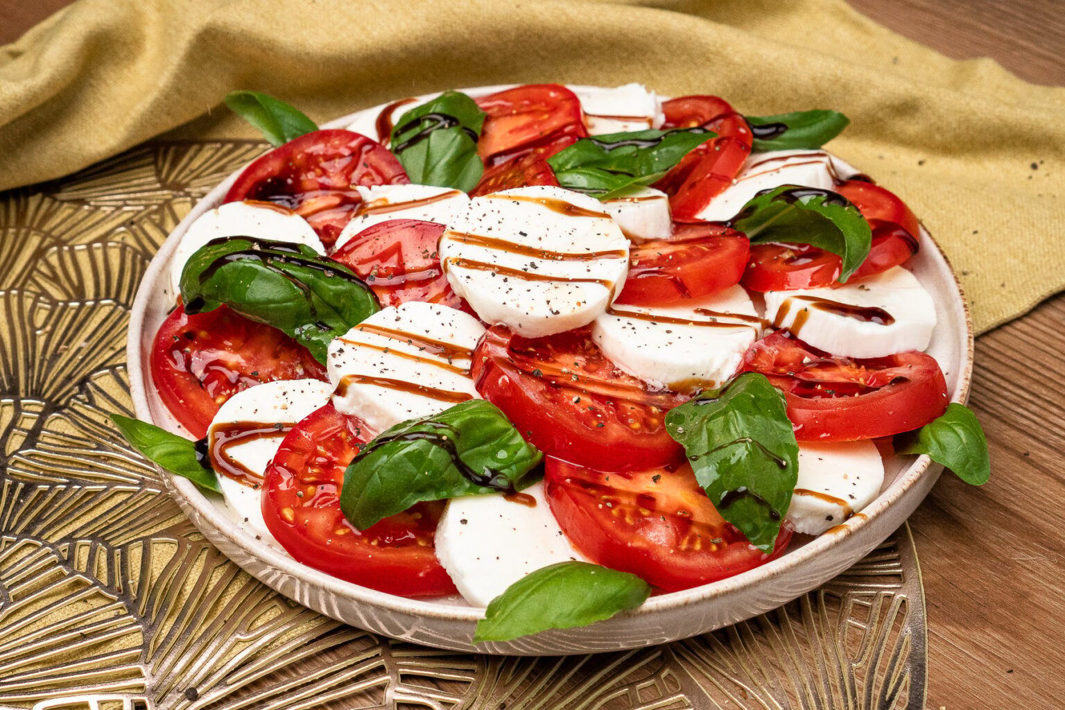 What to Eat with Pizza