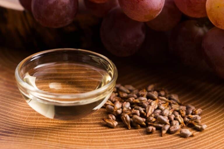Best Canola Oil Alternatives + Healthier Oil Substitutes To Try