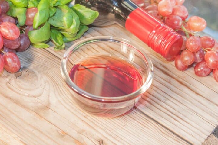 Alternative For Sherry Vinegar: 7 Amazing Substitutes