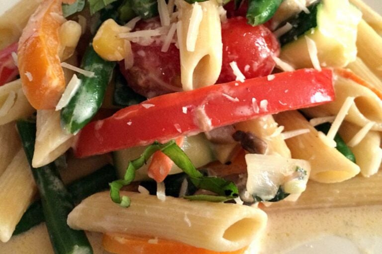The 10-Ingredient Grocery List That Makes 20 Easy Meals